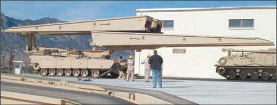 И снова монстры-танки. Но теперь иностранцы (M104 Wolverine Heavy ...