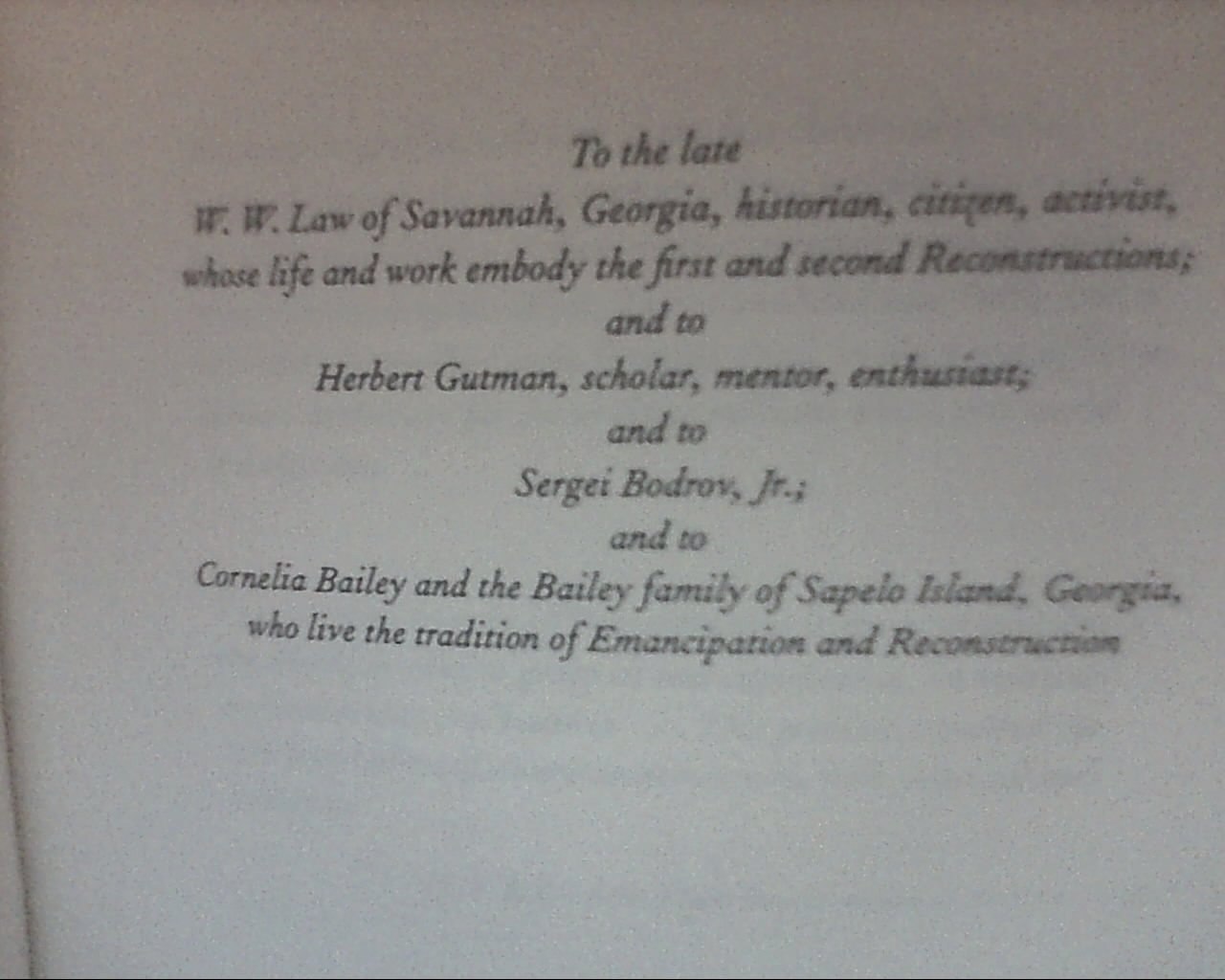 Внезапным образом книга историка о рабстве в Америке посвящена, среди ...