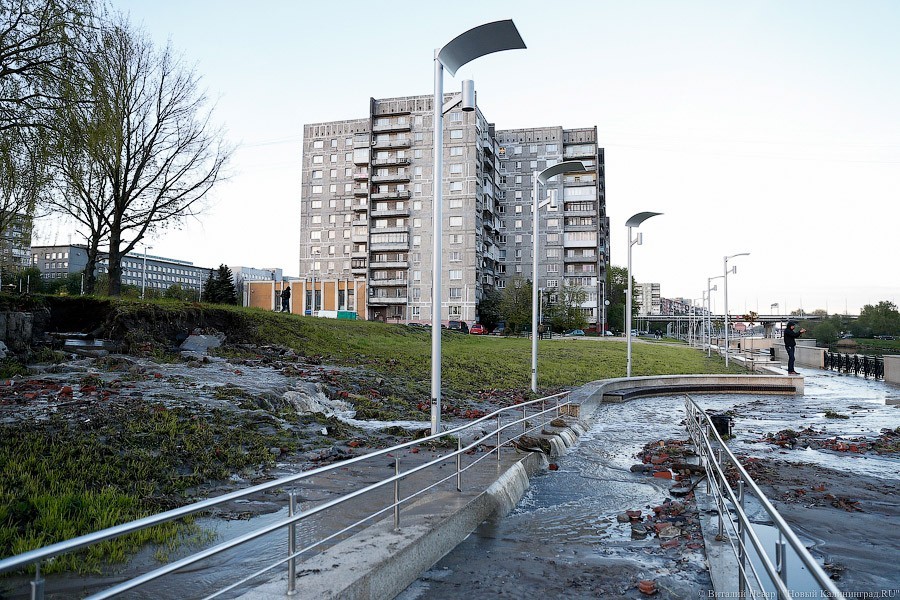 В Калининграде затопило набережную | Пикабу
