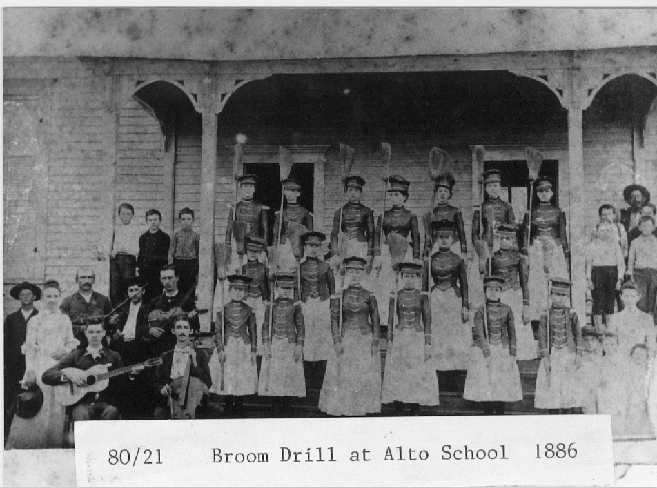 Broom Brigade Ladies | Пикабу